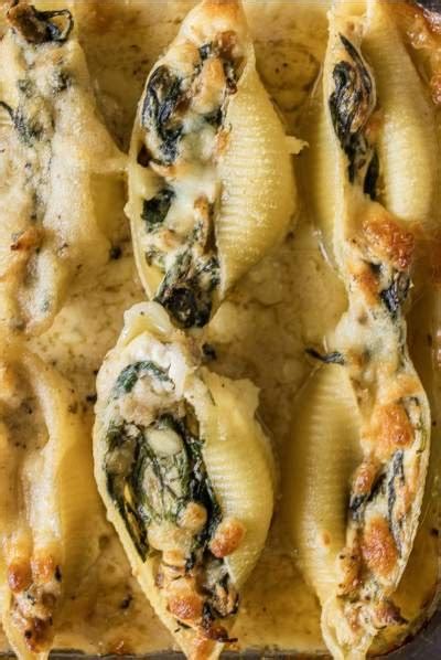 Spinach Ricotta Stuffed Shells In Alfredo Sauce Recipemagik