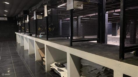 泰國 普吉島Patong paragon gun shooting range芭東步行街射擊場 KKday