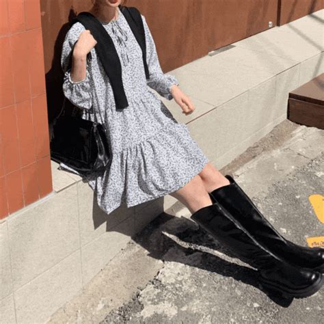 [데이트룩 강추🖤] 잔꽃 리본 캉캉 미니원피스 에이블리