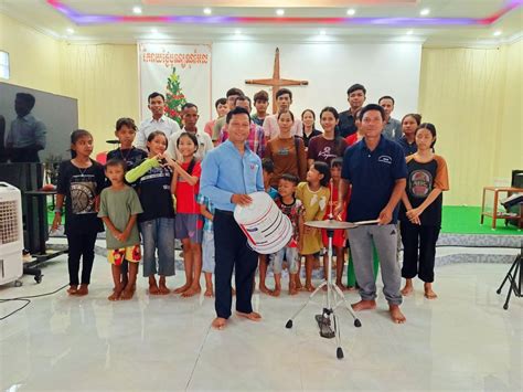 ថ្នាក់ដឹកនាំ មន្ត្រីរាជការនៃមន្ទីរធម្មការនិងសាសនាខេត្ត ព្រះសង្ឃ ពុទ្ធបរិស័ទទាំង២៤៦វត្ត