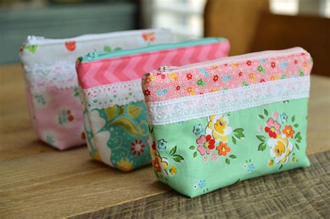 Vinyl Pouch Pattern Free Free Pattern Donvoj