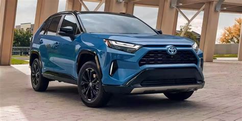 3 Hybrid Toyota Suvs Under 35k