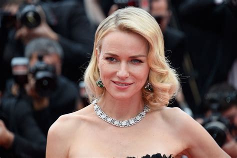 Naomi Watts Has Platinum Blonde Hair And Looks Like Cinderella Meets Marilyn Monroe