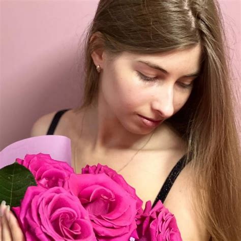 Ярослава Бурхович Youtube