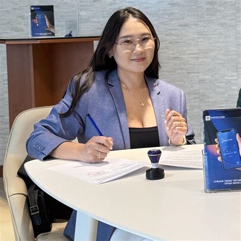 Хүүхэд хамгааллын явуулын үйлчилгээ Жендэрийн хэвшмэл хандлагыг халцгаая Хөвгүүд цэцэг