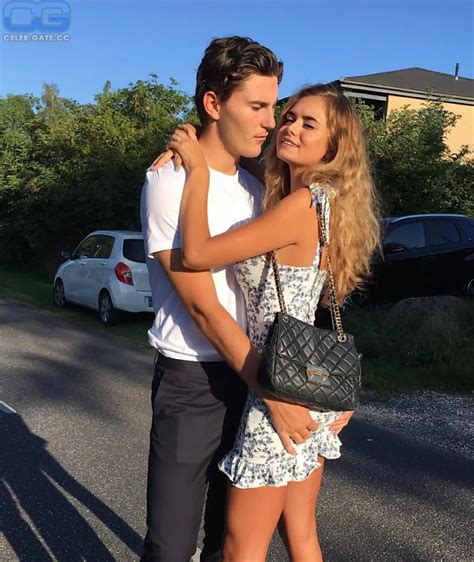 Laila Hasanovic Nackt Nacktbilder Playboy Nacktfotos Fakes Oben Ohne