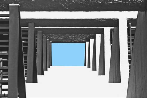 Abstract Random Concrete Sequential The Buzz Magazines