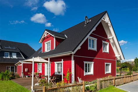 Leben im Schwedenhaus - Contract-Vario | Schwedenhaus, Hauswand, Haus