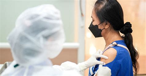 Pfizers 43 Bln Deal Is A Pricey Pipeline Fix Reuters