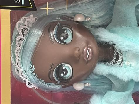 User Post Please Some Help With Her