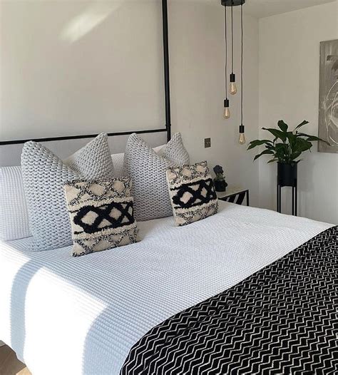 Love Island Star Kady Mcdermotts Huge Mansion Which She Dubs