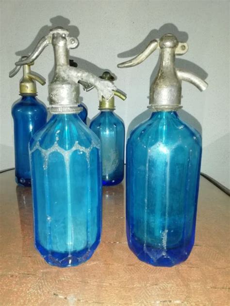 Soda Sifoni Razne Boje Razni Oblici Razne Veličine Lot