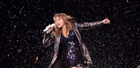 Taylor Swift Dances In The Rain And Shares Pride Month Message At Rep