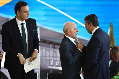 Lula Sanciona Fim Do Dpvat Sete Meses Após Recriação 31122024 Mercado Folha