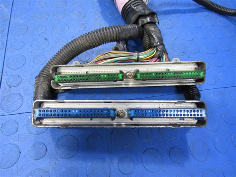 06 Chevrolet Tahoe 5 3l Lm7 4x4 Engine Wire Wiring Harness Vin “t” Oem