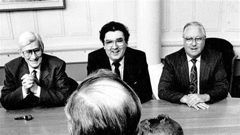 ireland weather met Éireann issues status yellow rain warning for 10 counties including whole