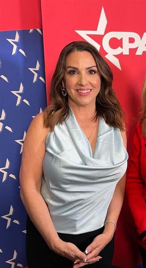 Sara Carter Fox News Rwomenoftheright