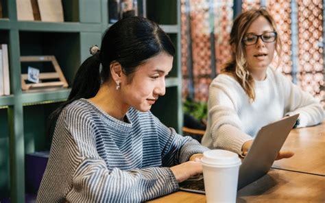 how long does it take to learn sql to get a job why is sql the most