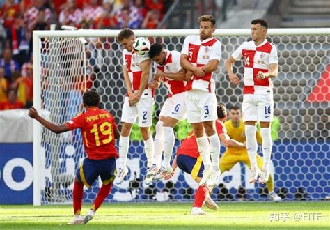 一场打破两大欧洲杯纪录！比莫德里奇年轻22岁的西班牙高中生国脚 知乎