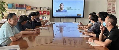廉洁守初心 韶华担使命 市一中年轻干部集中警示教育活动高希会上