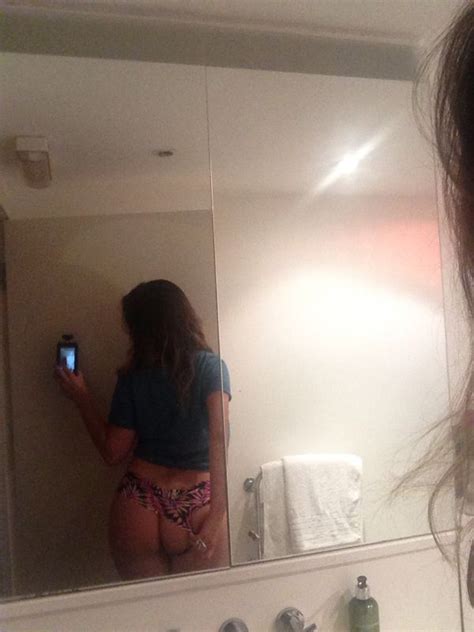 Nackte Kelly Brook In Icloud Leak Scandal