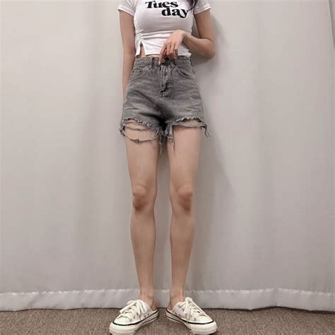 [연청 그레이 숏 청반바지로 올 여름 시원하게~ ] 여자 하이웨스트 찢청 구제 숏 반바지 에이블리