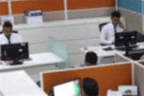 ආපදා නිසා වැඩට නොආ රජයේ සේවකයන්ට බෝනස් නිවාඩු Lankadeepa Online