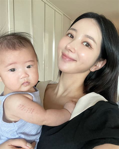옐롱마켓 하리맘👶🏻 20kg 달성했다니깐 응원메세지 많이 보내주셔서 감사해요🤭 덕분에 힘내서 남은 6kg 열심히 뺄게요 원래 마지막 남은 몸무게가 엄~청