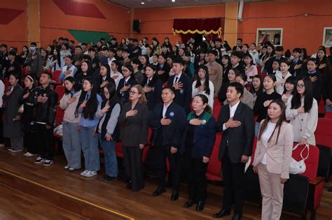 Соёл Баянхонгор аймгийн Залуучуудын хөгжлийн салбар зөвлөлөөс санаачлан “Ирээдүйн эзэд 2025