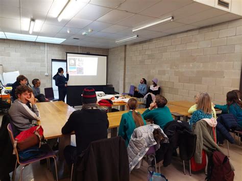 Teaching Send Students 3d Scanning With National Paralympic Heritage Trust Cotswold Archaeology