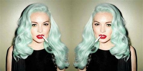 10 Real Lesbian Sex Stories From Hot Female Celebrities Yourtango