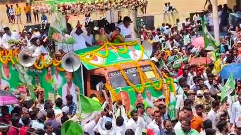 Swaroop Prakash Road Show ಹಾಸನದಲ್ಲಿ ಜೆಡಿಎಸ್‌ ಅಭ್ಯರ್ಥಿ ಸ್ವರೂಪ್‌ ರೋಡ್‌ ಶೋ ಸಾಥ್ ನೀಡಿದ ರೇವಣ್ಣನ