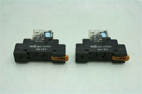 2 Omron Dpdt Relay G2r 2 Snd With Socket Base 24v Dc 5a Ebay 2 Omron Dpdt Relay G2r 2 Snd With Socket Base 24v Dc 5a Ebay