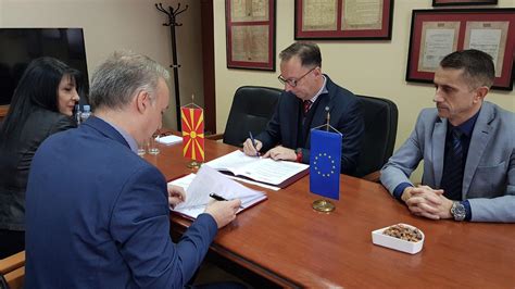 Потпишан Меморандум за соработка со Институтот за национална историја Државен Архив на