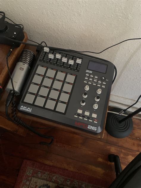 Has Anyone Used An Akai MPD With Their IPad What Apps Did You Use It With And Howd You Map
