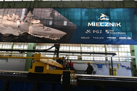 Polish Industry Begins Construction Of First Miecznik Class Frigate