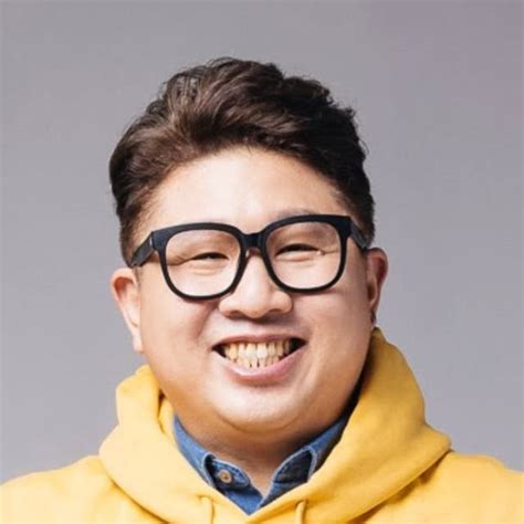 呃…是不是有不同線上課程平台兩堂好萊塢角色設計課同時在賣，我無法分辨差異耶，大家可以嗎？ 大概是所謂的卷