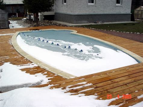 Бассейны: открытые, зимние уличные