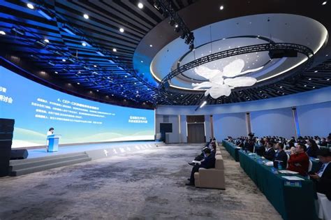 红色盐阜 中国盐城第十二届沿海发展人才峰会子活动④盐城籍在沪博士家乡行暨产才融合绿色发展研讨会