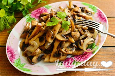 Як приготувати смачні печериці на сковороді