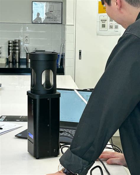 나이스코리아 대구코리아요리아카데미 강사님들과 함께한 카페로직세미나 많은 교육기관에서 쉽고 스마트하게 로스팅교육을 할 수 있도록 설계된 카페로직로스터기 카페로직로스팅