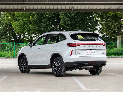 Haval H6: 2024 фото салона, кузова, багажник, колеса, новый Навал Н6