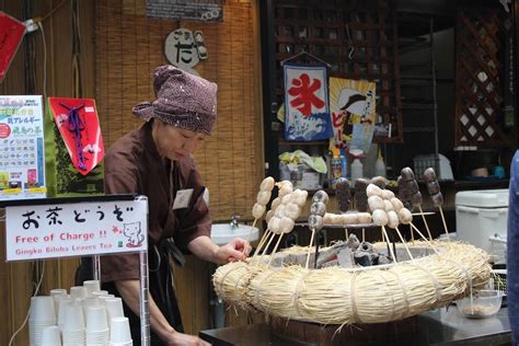 日本团子：带你了解如何吃、做这种日本最美味的街头小吃dango