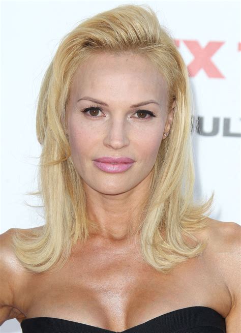 Jolene Blalock Wallpapers Images Photos Pictures Backgrounds