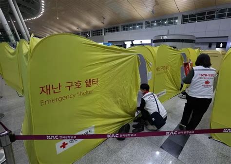 최선의 의사가 될거야” 엄마의 응원 유언됐다 아들은 엄마 위해 재난 텐트서 공부