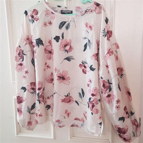 수채화 꽃 셔츠 헬로마켓