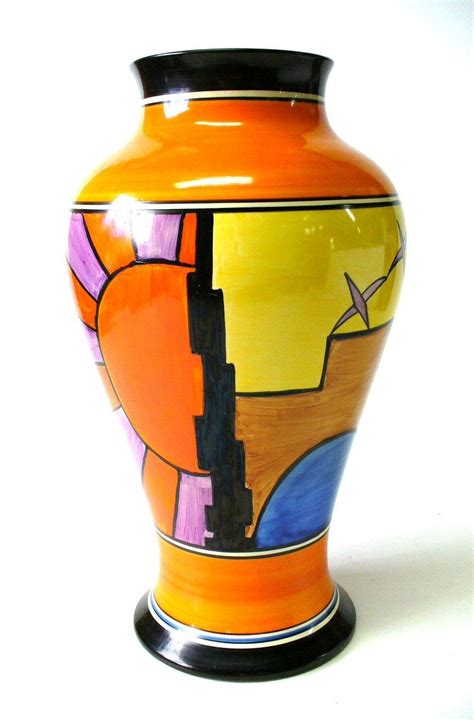Clarice Cliff Pottery Biography