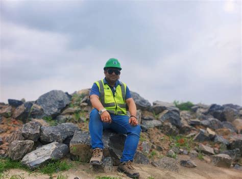 Md Ashraful Alam Rumon On Linkedin Taking A Break Between Duties To Enjoy The Little Things A