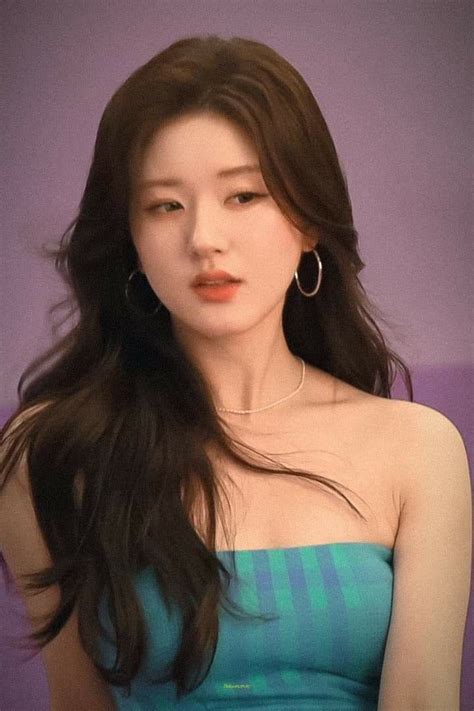 Pin on Triệu Lộ Tư