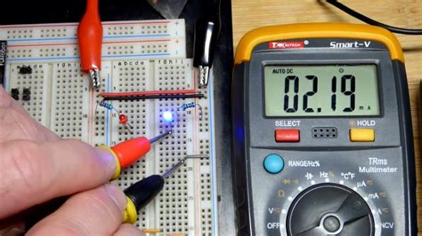 How To Multimeter Measure Current Of Blue Led With 1000 Ohm Resistor At 5v Demo By Electronzap